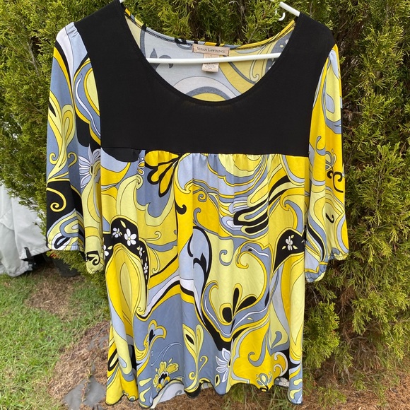 Susan Lawrence | Tops | Susan Lawrence Vintage 9s Does 60s70s Floral ...